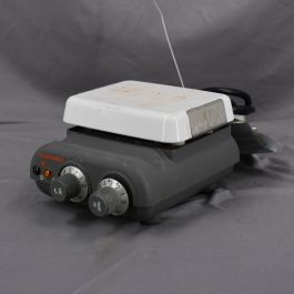 Corning-PC-220-Combination-Stirring-Hotplate-120V-Ceramic-25-480 ...