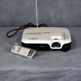 Epson-VS220-Video-Projector-800-x-600-HDMI-&-VGA-3LCD-Stand-Not ...