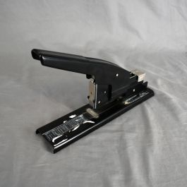 Swingline-Heavy-Duty-Stapler