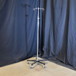 IV-Stand