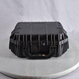 Seahorse-Waterproof-Storage-Box->10"-Black-Plastic-With-Handles-With-a ...