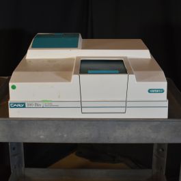 Varian-Cary-100-Bio-UV-Vis-Spectrophotometer-190-to-900-nm-+or--2-nm