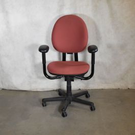 Steelcase-Criterion-Office-Chair-Red-Fabric-Adjustable-with-Arms-with ...
