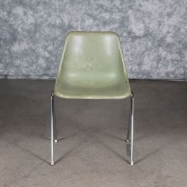 John-Stuart/Hille-Polyprop-Chair-by-Robin-Day-Stacking-Chair-Green-Plastic