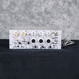 Grass-Instrument-S8-Stimulator-Isolated-Voltage-Stimulator