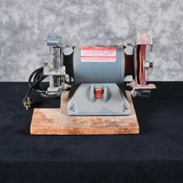 Dayton-2Z425N-6-7"-Bench-Grinder-Power-Cable-Included-with-Cord
