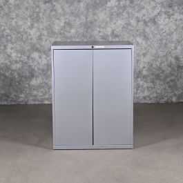 Knoll-Storage-Cabinet-Silver-Colored-Metal-3-Shelf-Cabinet-Lockable ...