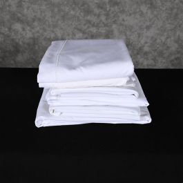 Various-Mixed-Lot-of-Linens-White-Fabric