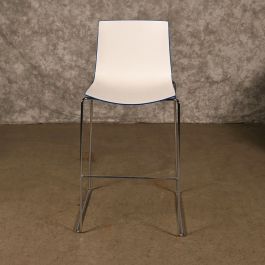 Stool-White-Plastic