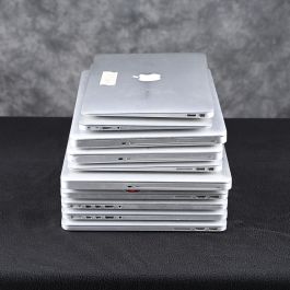 Lot-of-10-Various-Apple-MacBook-Laptops-B108086