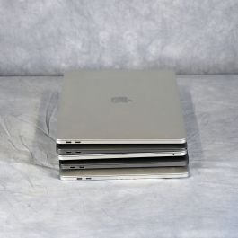 Five-(5)-Various-Apple-MacBook-Laptops-B100803