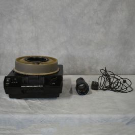 Vintage-Kodak-Carousel-4200-Slide-Projector