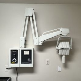 One-(1)-Gendex-GX-700-46-197360G1-Dental-Intraoral-X-Ray-Machine-B103199