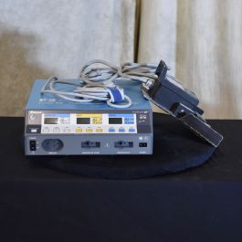 -Force-FX-CS-Electrosurgical-Generator-&-Valleylab-E6008-Surgical-Foot ...