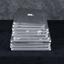 Ten-(10)-Various-Apple-MacBook-Laptops-B105973