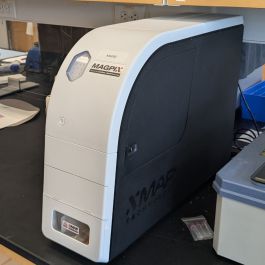 Luminex-MagPix-Electric-Immunoassay-System