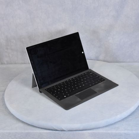 Microsoft-Corporation-Surface-Pro-3-1.9-GHz-8-GBytes-SSD-Grade:B