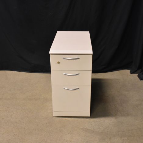 Steelcase-Ivory-Colored-Metal-3-Drawer-File-Cabinet-Lockable-Includes ...