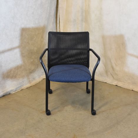 Steelcase-Jersey-Guest-Stacking-Chair-Blue-Pattern-Colored-Fabric-with ...