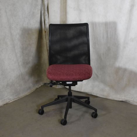 Steelcase-Jersey-Office-Chair-Red-Pattern-Fabric-Adjustable-No-Arms ...