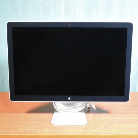 Apple-Inc.-Cinema-Display-24-Monitor-24"-Mini-DisplayPort-LCD-With-Stand