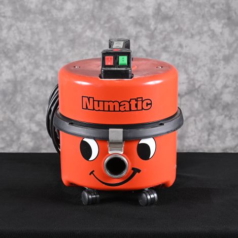 Numatic-NQS-250-22-Commercial-Vacuum