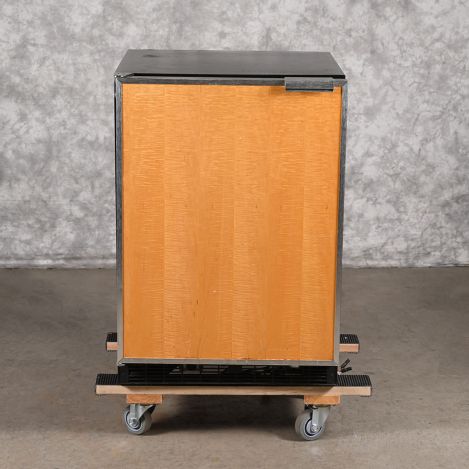 Electrical-Medium-Wood-Colored-Mini-Fridge-(No-Freezer)-1-Door ...