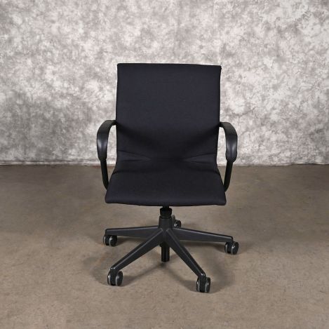 Steelcase-Protege-(Office-Chair)-Office-Chair-6205-Black-Fabric-with ...