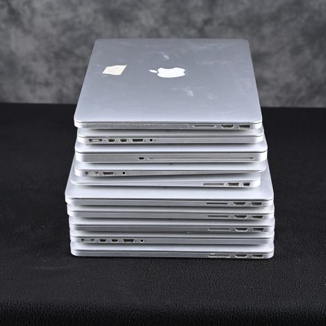 Ten-(10)-Various-Apple-MacBook-Laptops-B107790