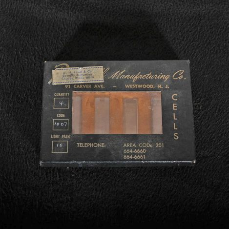 Box-of-4-Cuvettes
