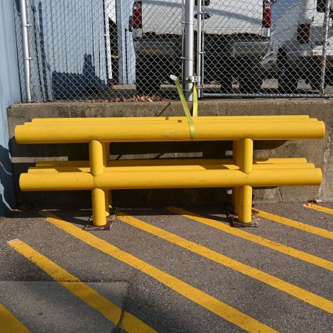 Lot-of-3-Barricades