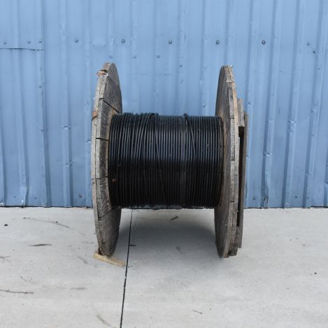 Wooden-Spool-With-Cabel