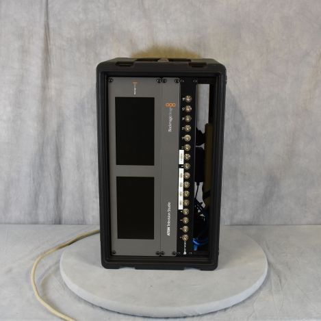 Blackmagic-Design-SmartView-Duo-Monitor-with-Production-Switcher